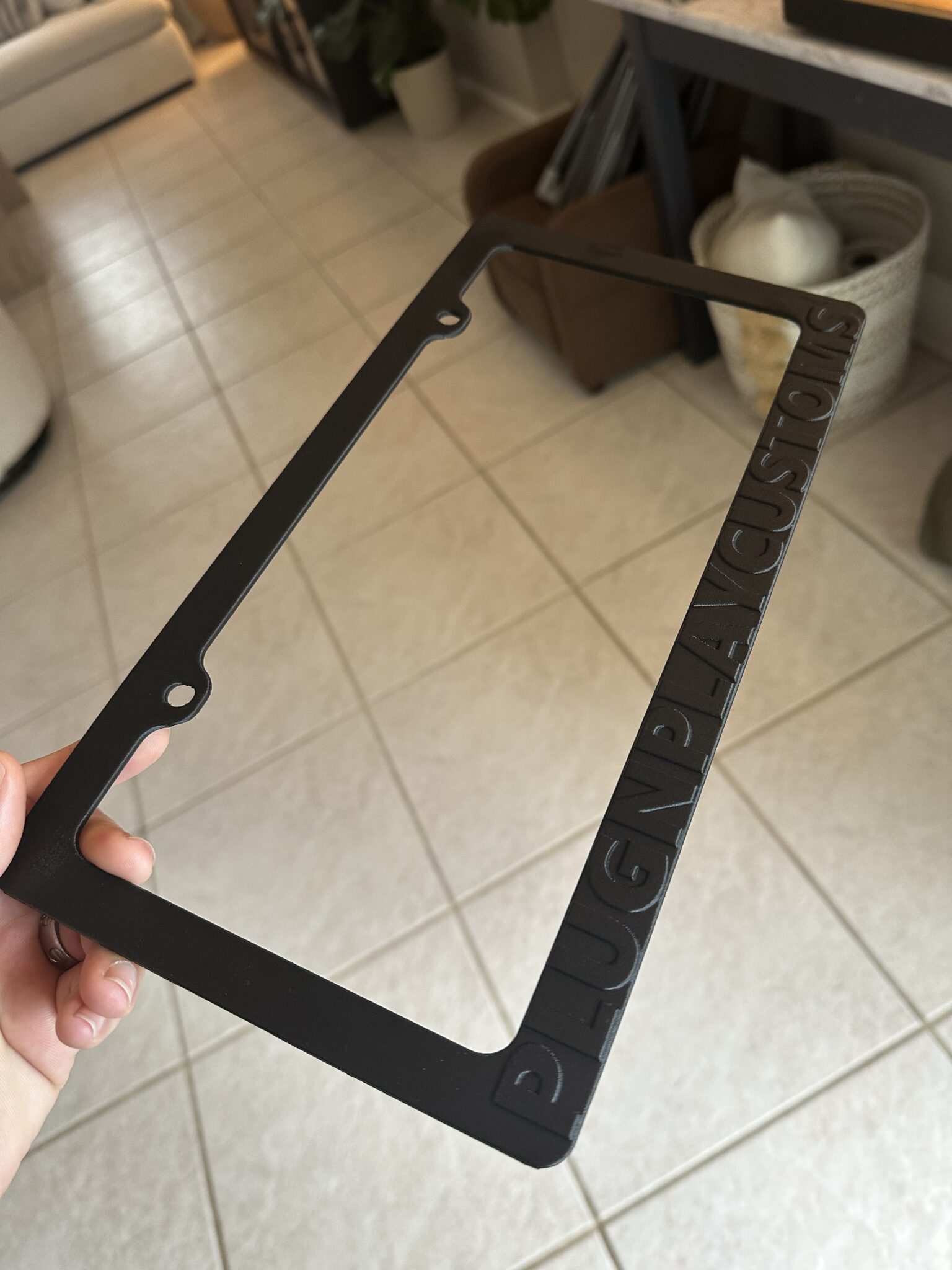 PLUGNPLAYCUSTOMS License Plate Frame (Free STL File) - PLUGNPLAYCUSTOMS